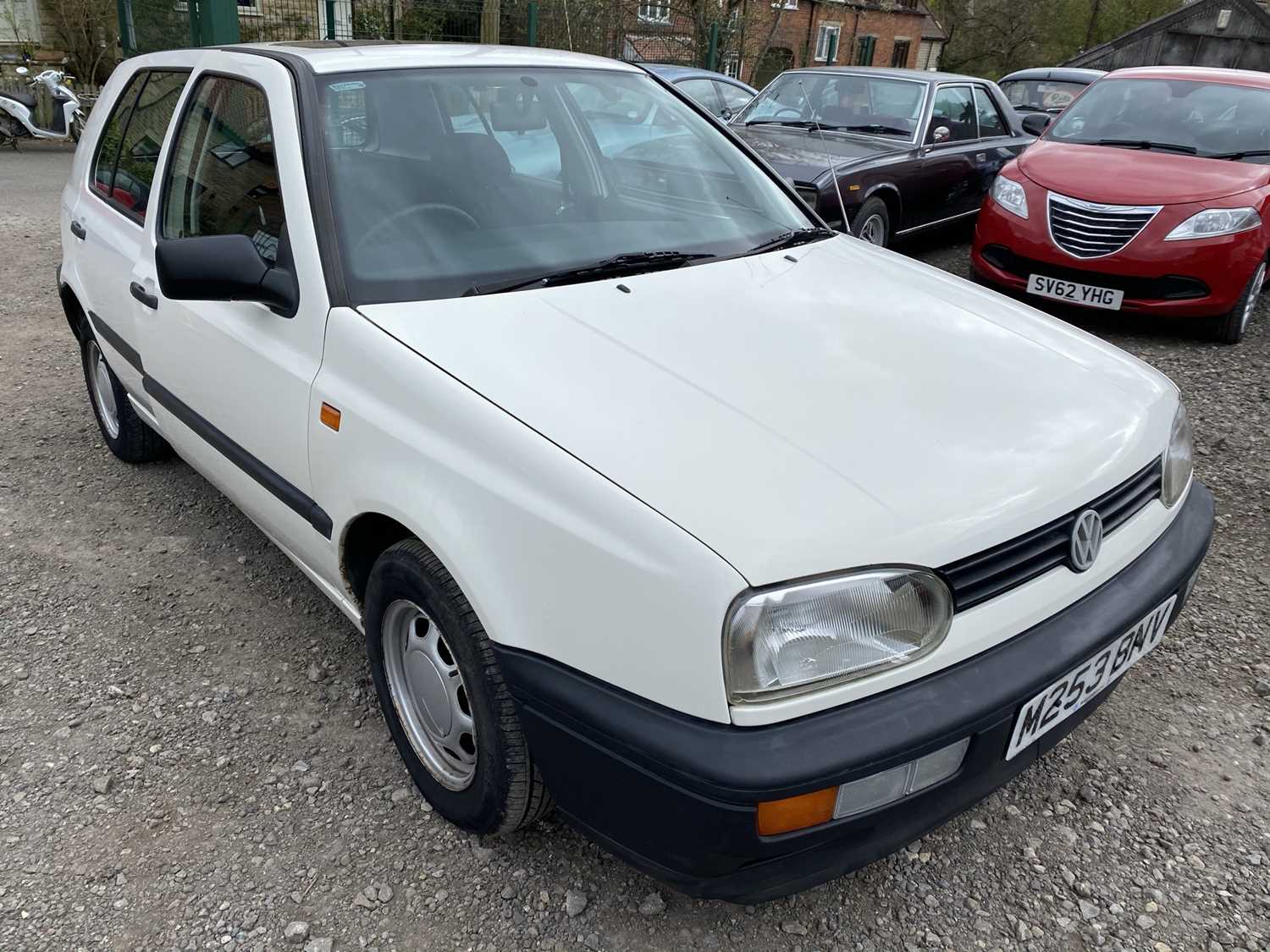 Lot 177 - 1994 VOLKSWAGEN GOLF
