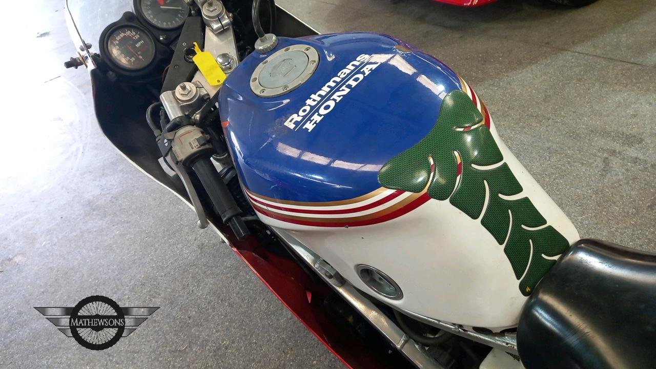 Lot 448 - 1987 HONDA 400CC x2