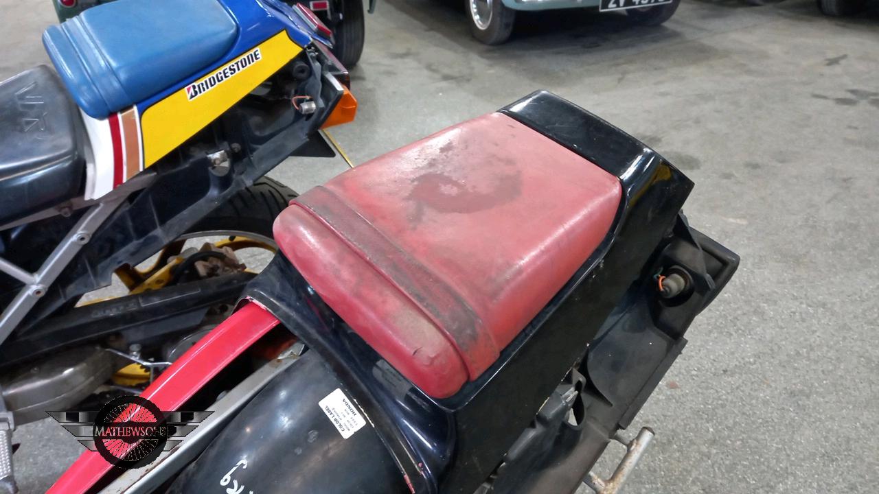Lot 448 - 1987 HONDA 400CC x2