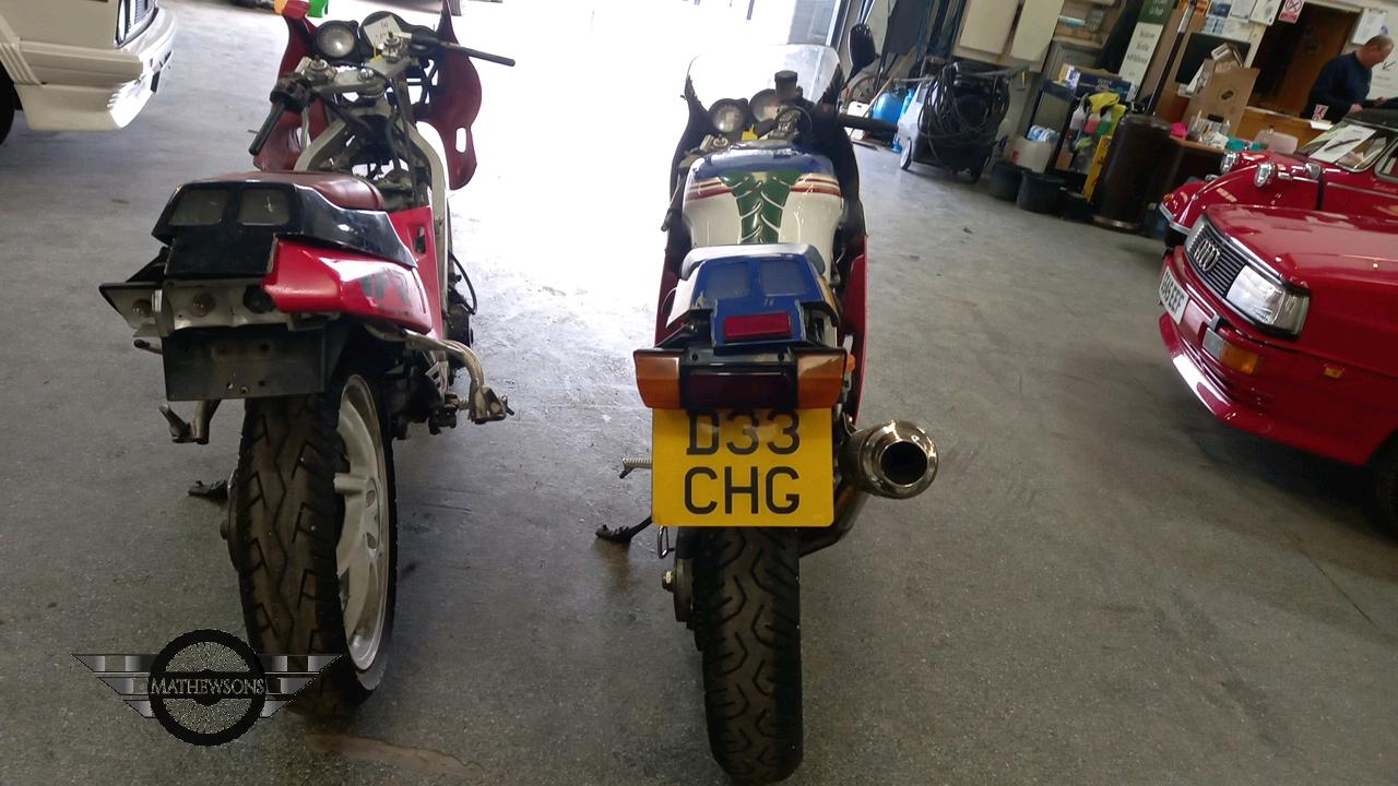 Lot 448 - 1987 HONDA 400CC x2