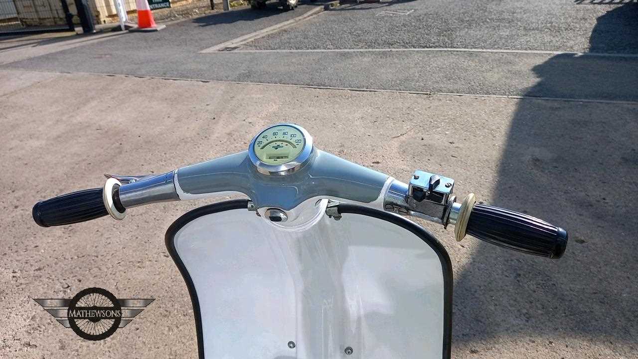 Lot 526 - 1959 LAMBRETTA LI150