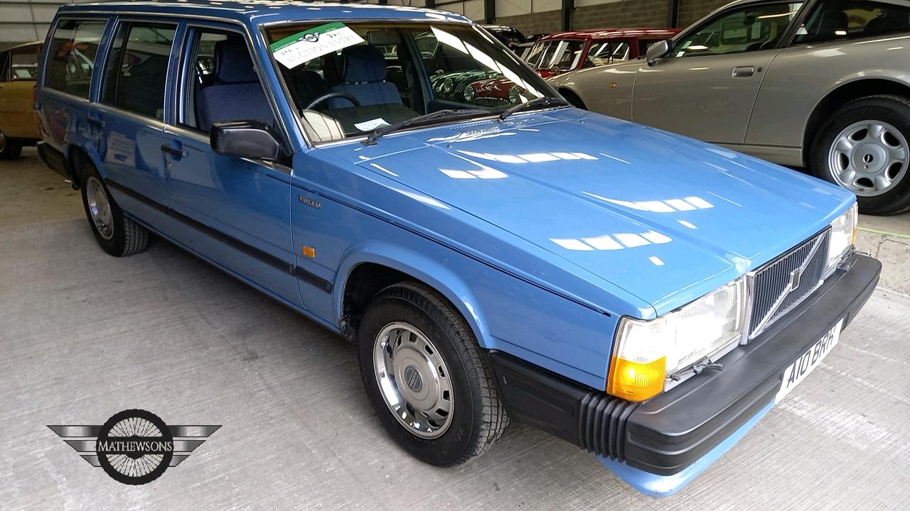 Lot 306 - 1986 VOLVO 740 GL AUTO