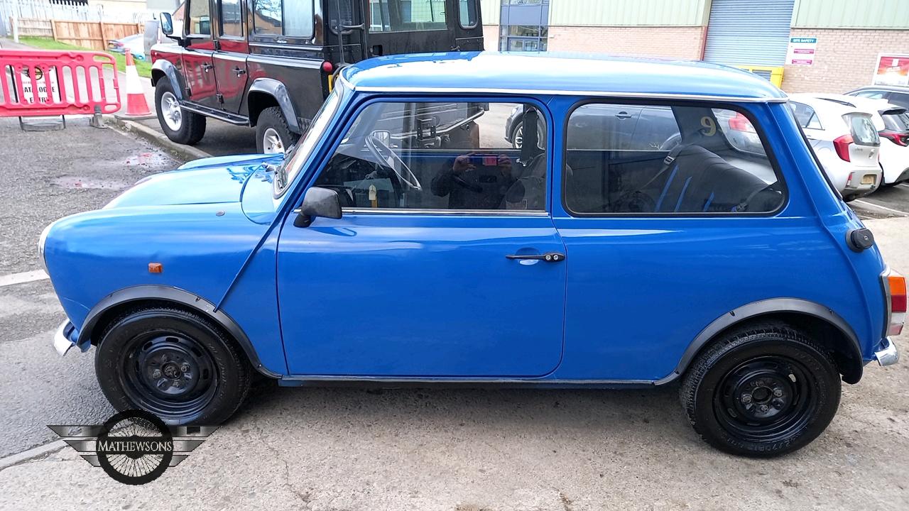 Lot 464 - 1994 ROVER MINI SPRITE