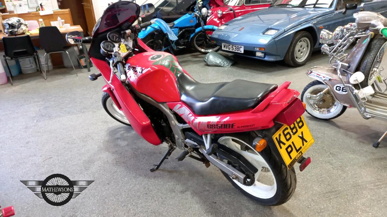 Lot 564 - 1992 SUZUKI GS500E
