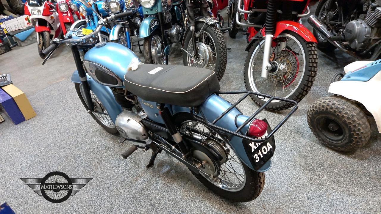 Lot 482 - 1963 JAMES CAPTAIN 200