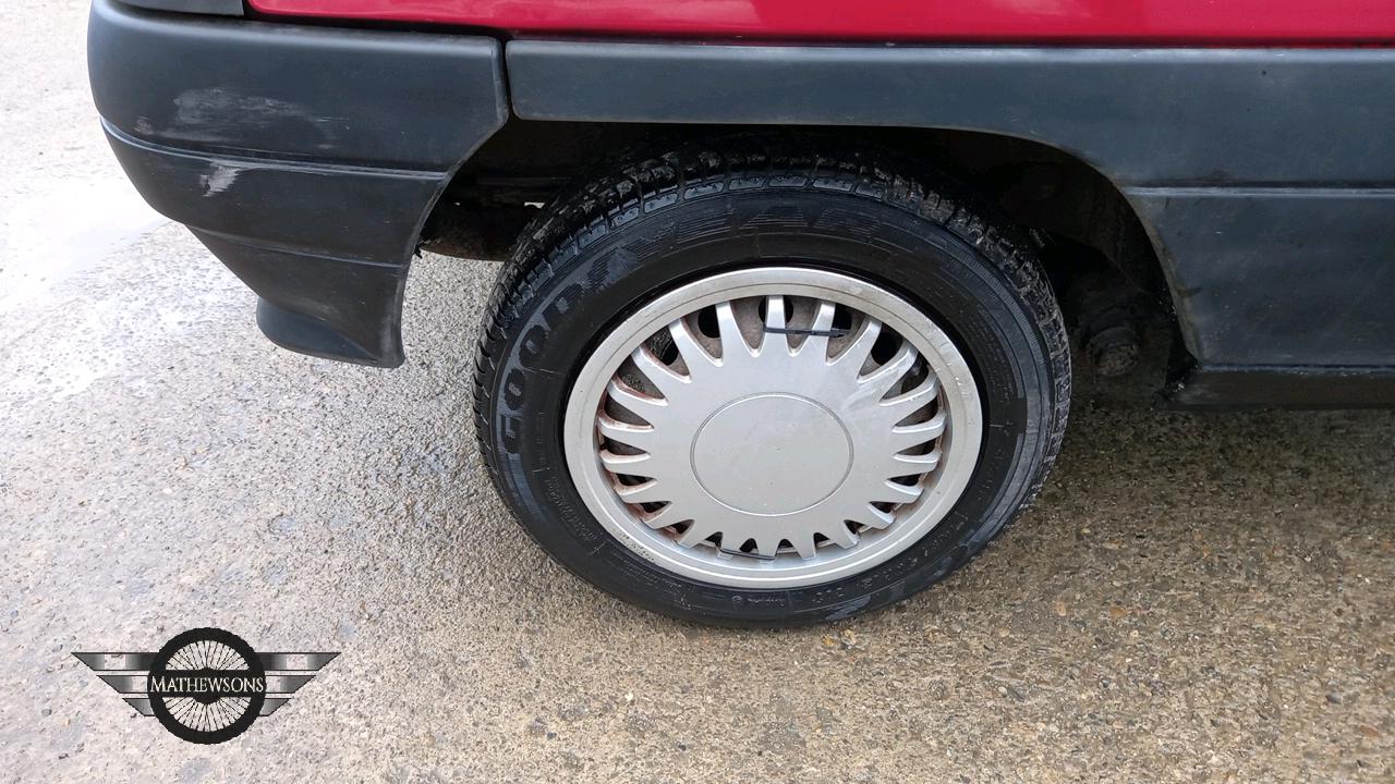 Lot 486 - 1995 RENAULT 5 CAMPUS PRIMA