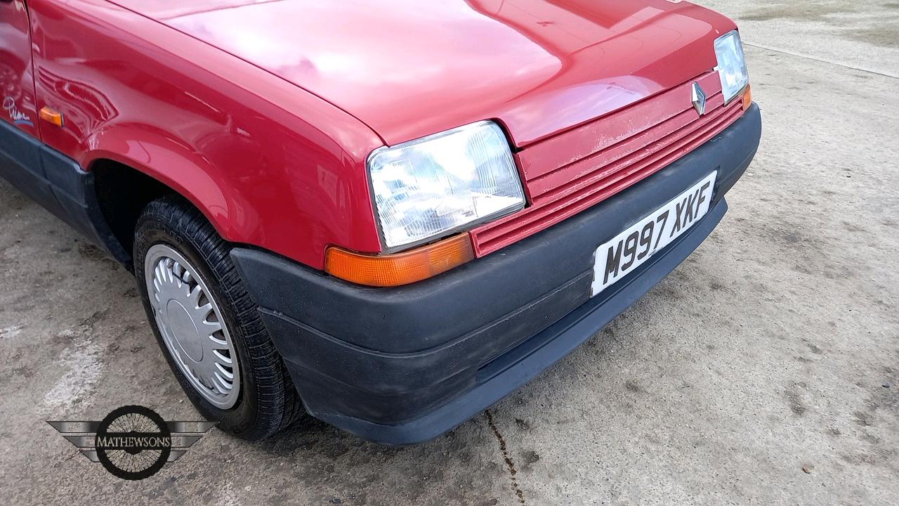 Lot 486 - 1995 RENAULT 5 CAMPUS PRIMA