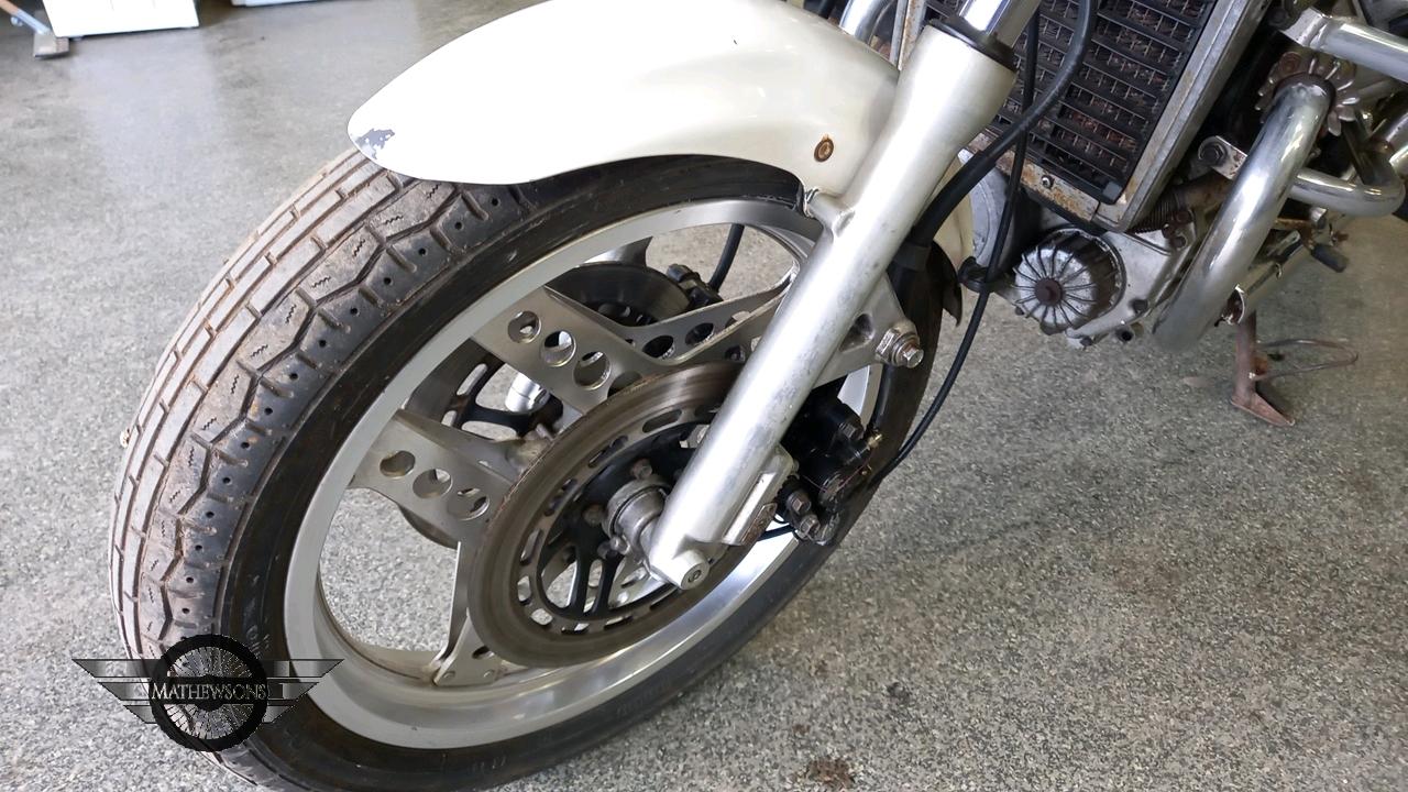 Lot 24 - 1983 HONDA CX500EC