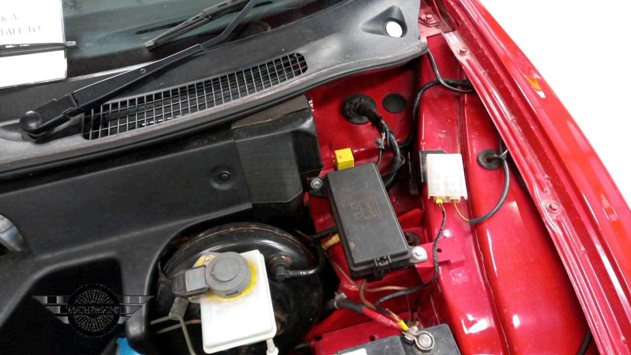 Lot 700 - 1997 MG MGF 1.8I VVC