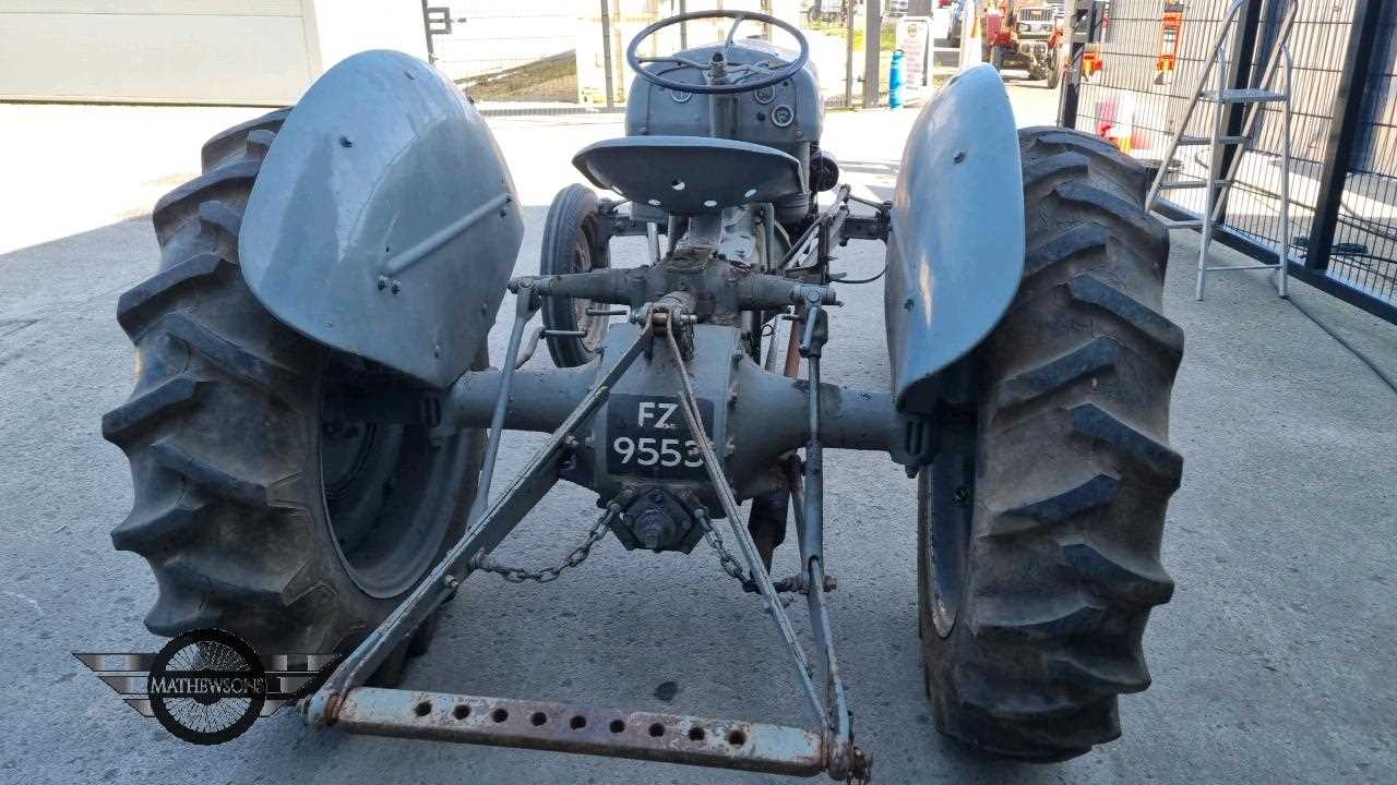 Lot 60 - 1942 FORD FERGUSON TRACTOR