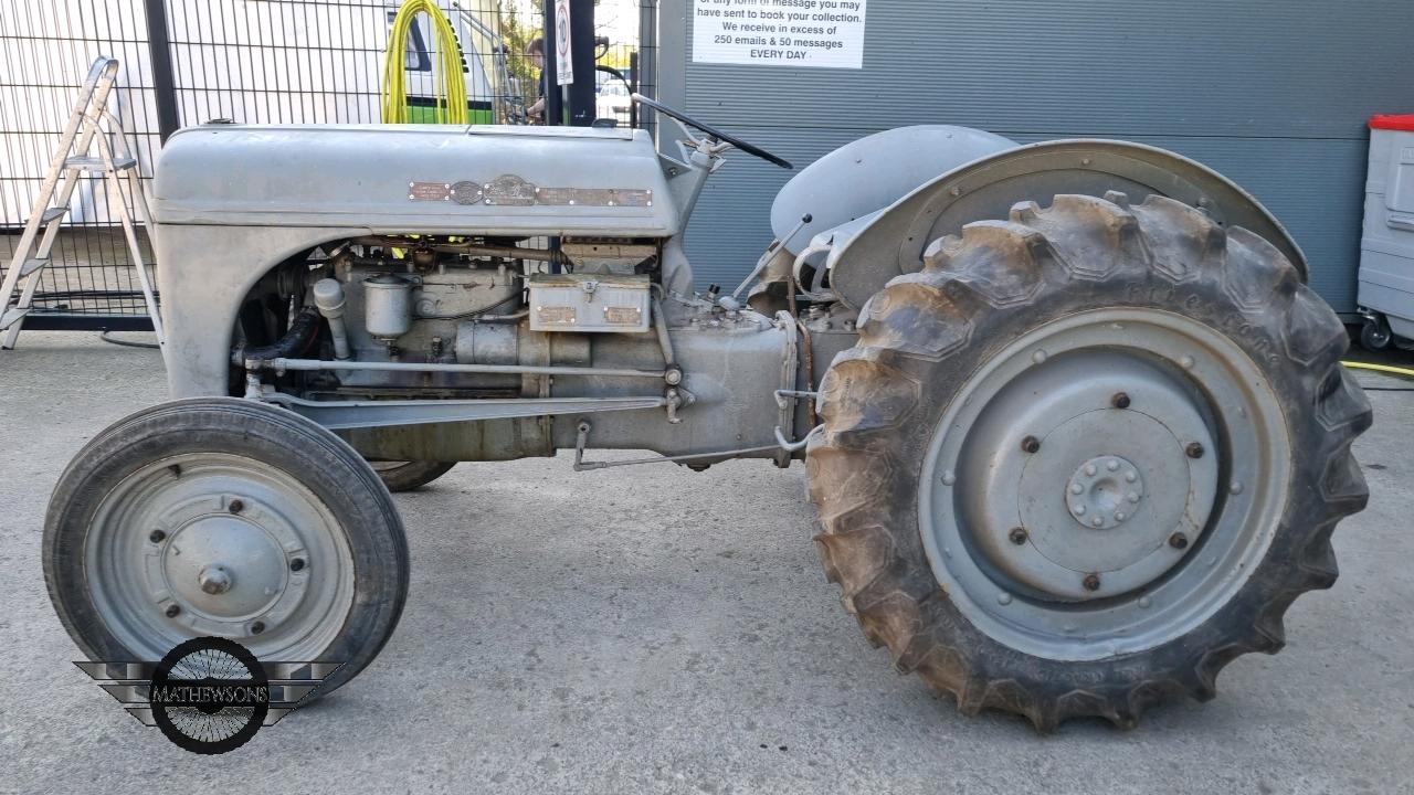 Lot 60 - 1942 FORD FERGUSON TRACTOR