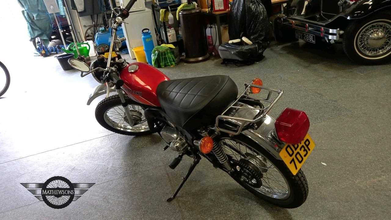 Lot 154 - 1976 KAWASAKI KV100