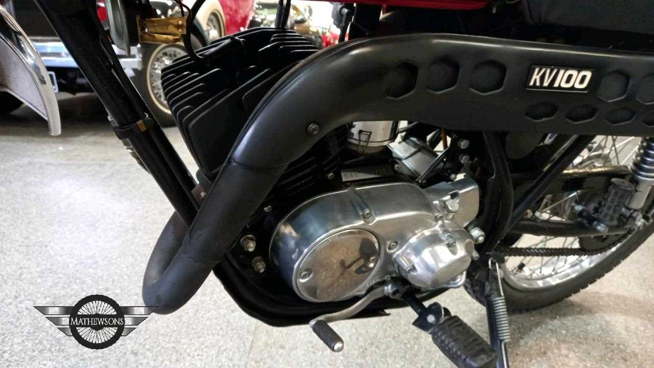 Lot 154 - 1976 KAWASAKI KV100