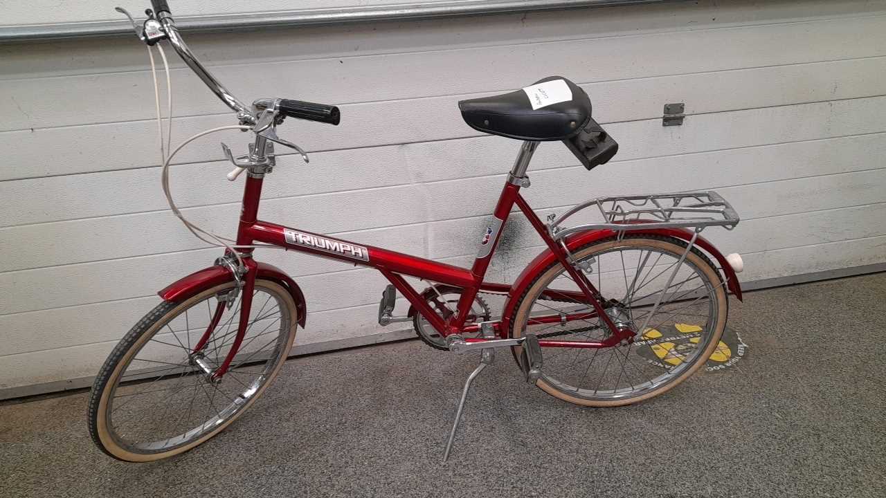 Lot 443 - TRIUMPH TRAFFIC MASTER LADIES BIKE 16" FRAME
