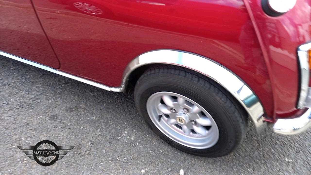 Lot 584 - 1985 AUSTIN MINI MAYFAIR