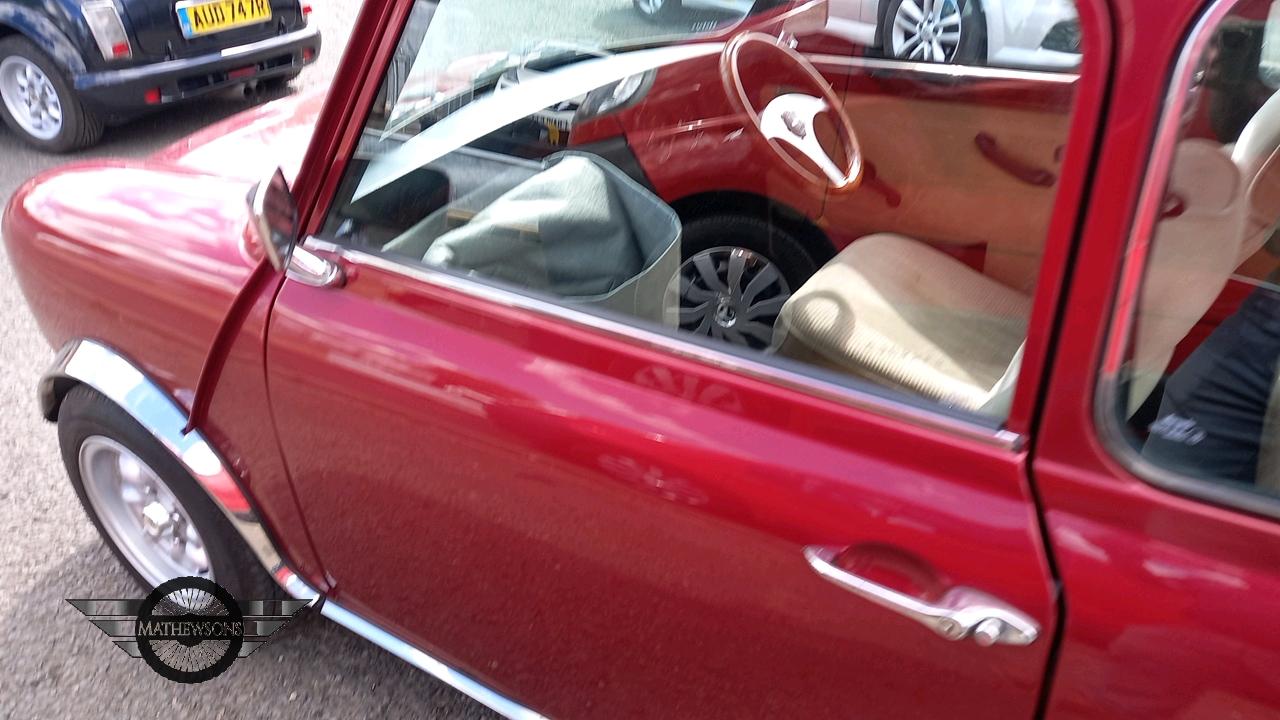 Lot 584 - 1985 AUSTIN MINI MAYFAIR