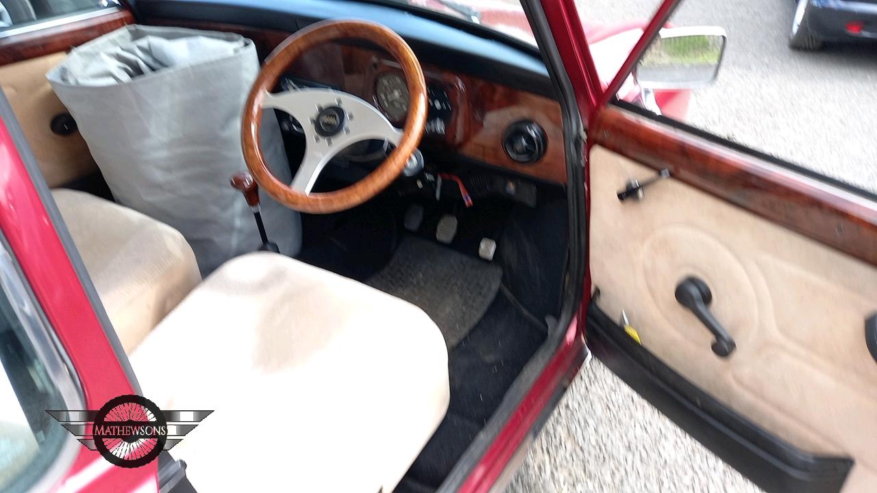 Lot 584 - 1985 AUSTIN MINI MAYFAIR