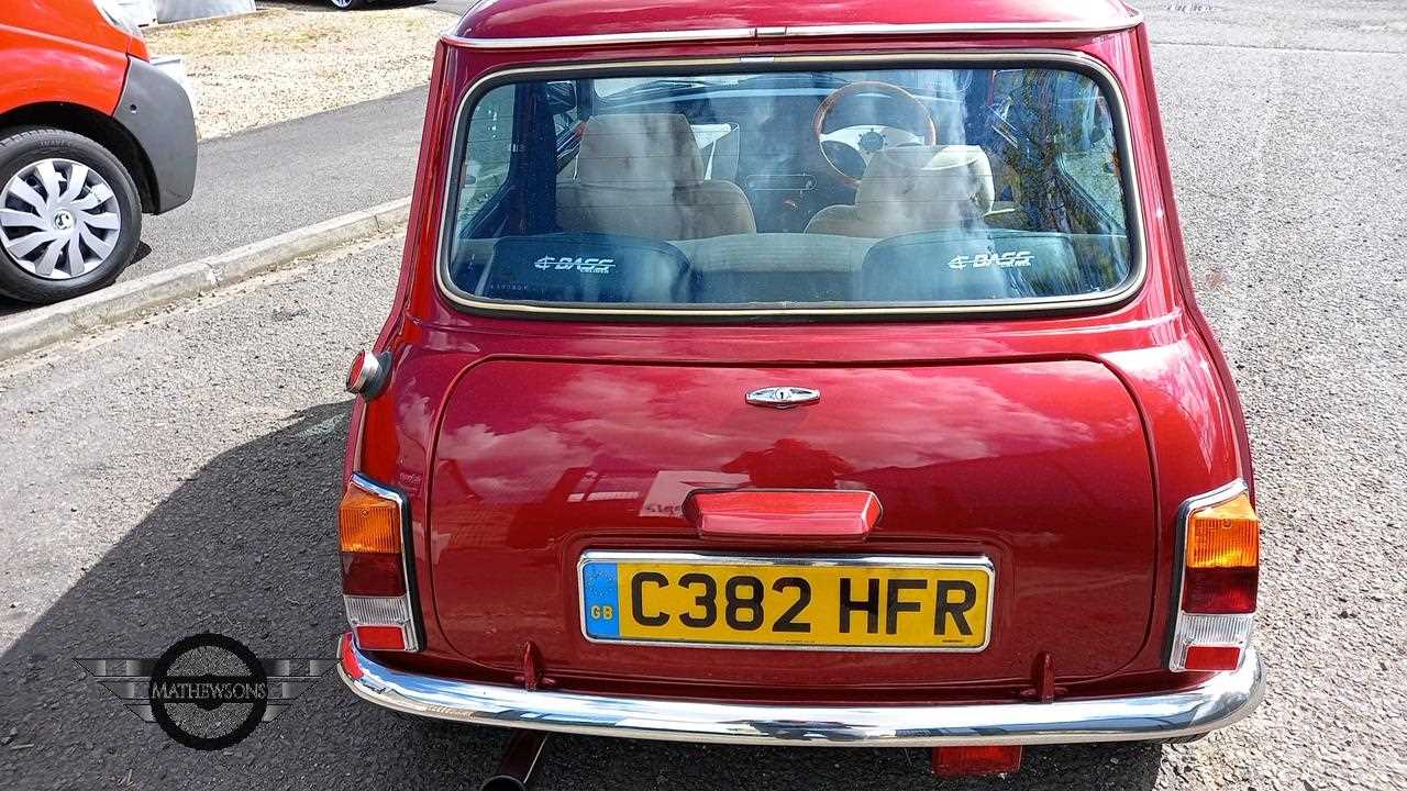 Lot 584 - 1985 AUSTIN MINI MAYFAIR