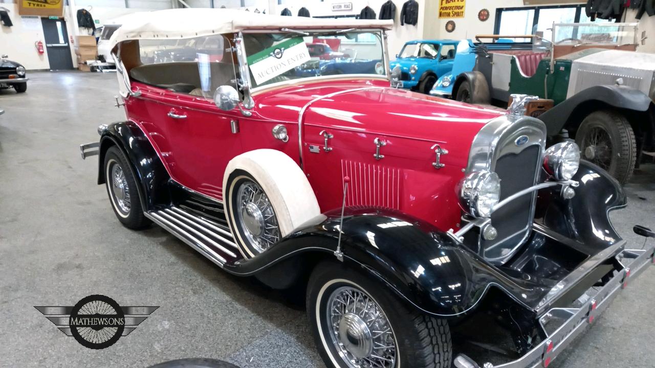 Lot 112 - 1972 FORD CLASSIC PHAETON CONVERTIBLE
