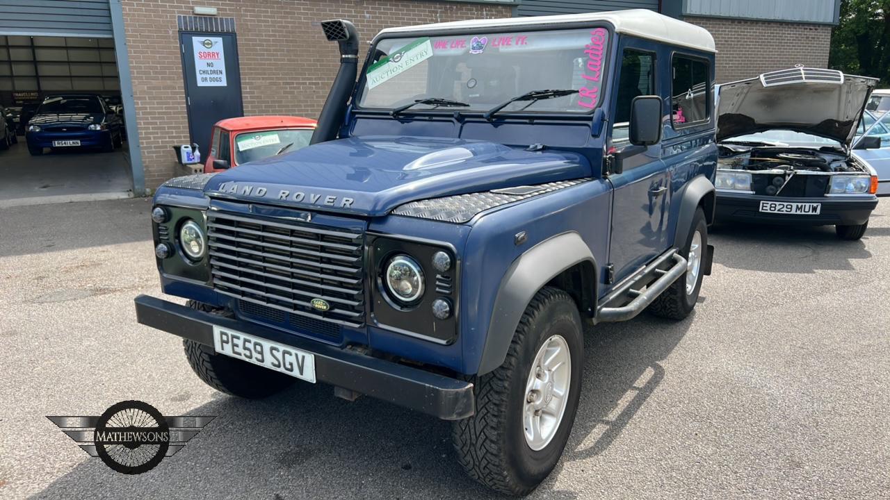 Lot 63 - 2009 LAND ROVER DEFENDER 90 HARD TOP