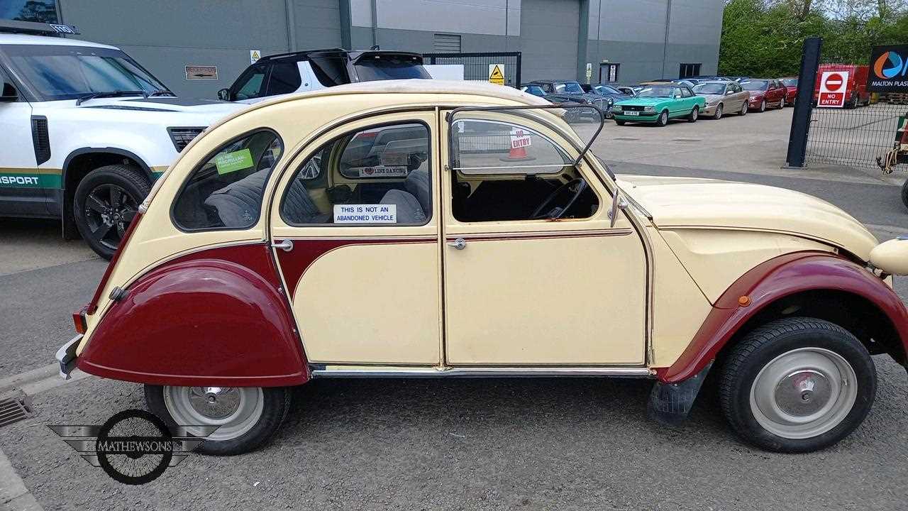 Lot 570 - 1989 CITROEN 2CV6 DOLLY