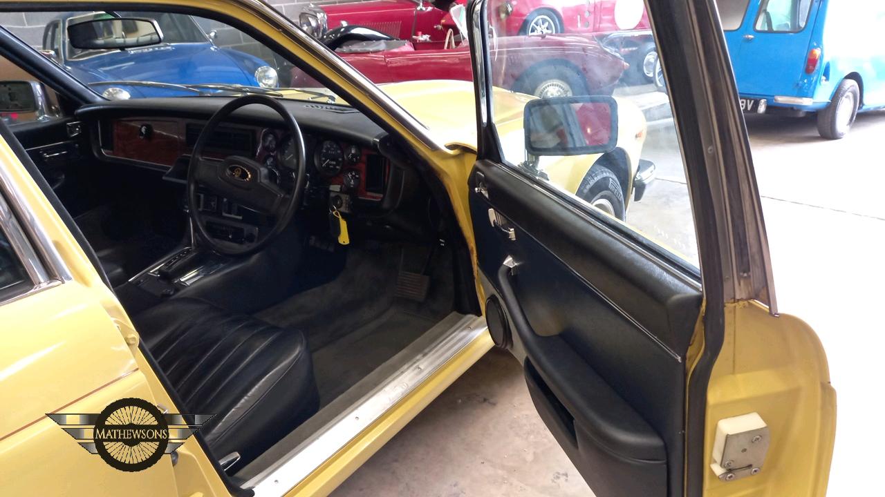 Lot 362 - 1979 DAIMLER 4.2 SOVEREIGN AUTO