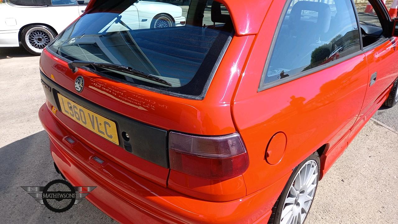 Lot 680 - 1993 VAUXHALL ASTRA GSI 16V