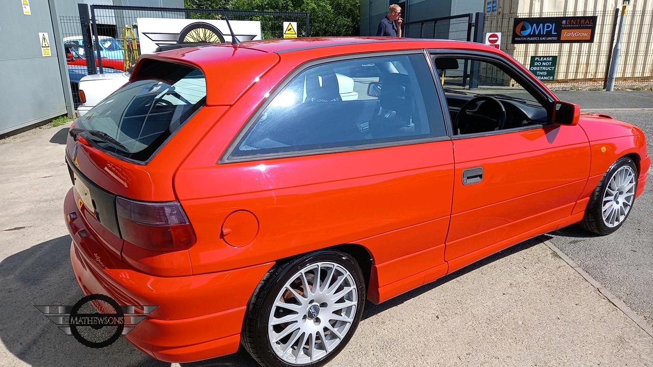 Lot 680 - 1993 VAUXHALL ASTRA GSI 16V