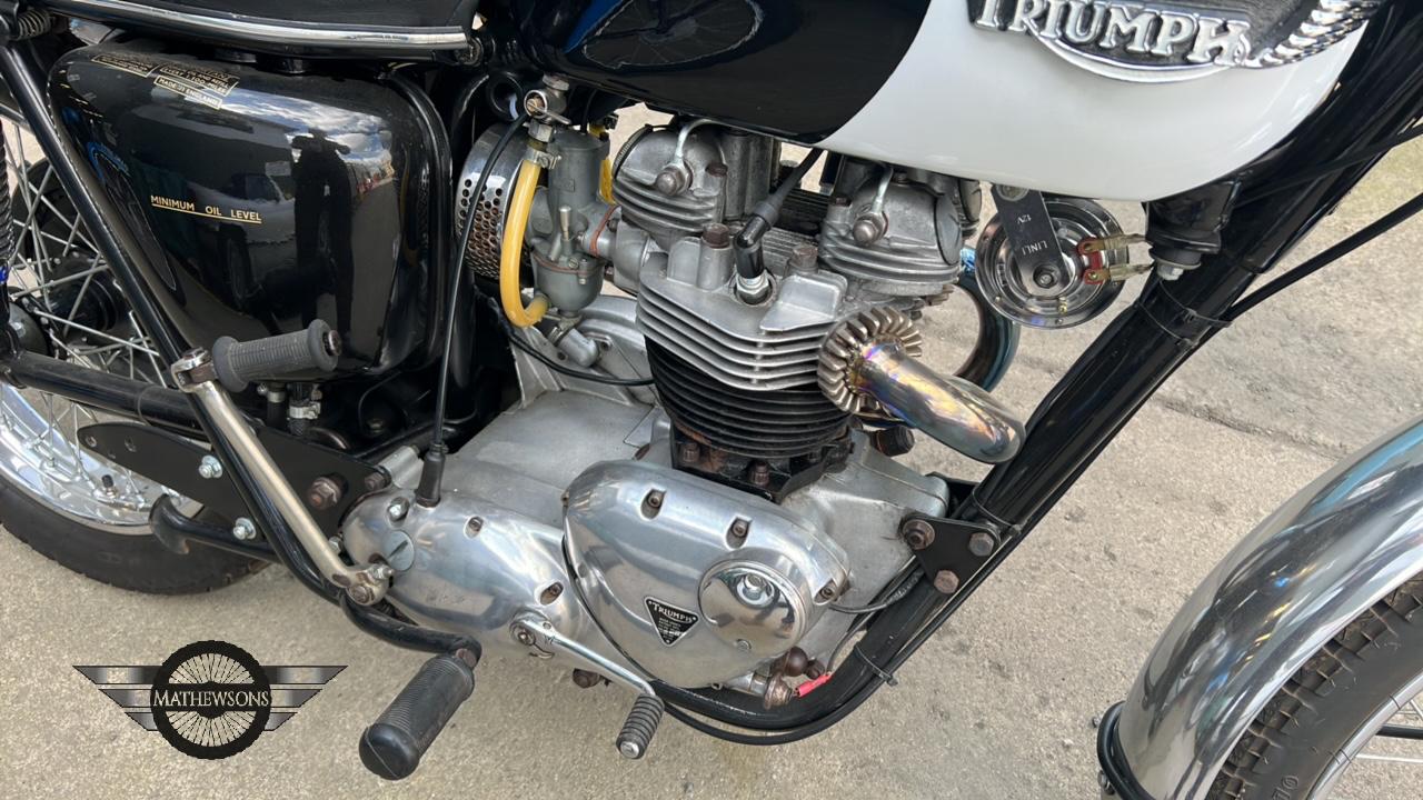 Lot 87 - 1970 TRIUMPH TROPHY