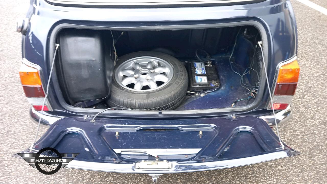 Lot 325 - 1991 ROVER MINI MAYFAIR AUTO