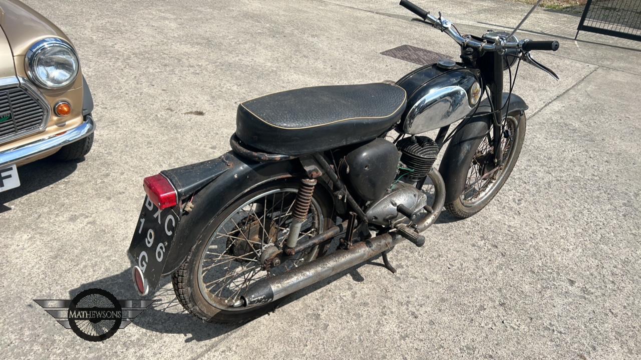 Lot 688 - 1968 BSA