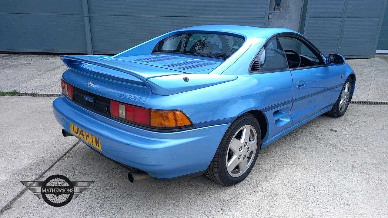 Lot 38 - 1994 TOYOTA MR2 GT