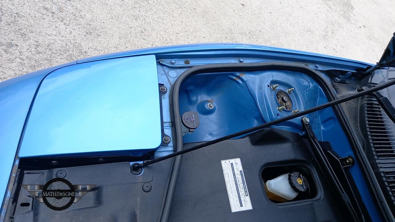 Lot 38 - 1994 TOYOTA MR2 GT