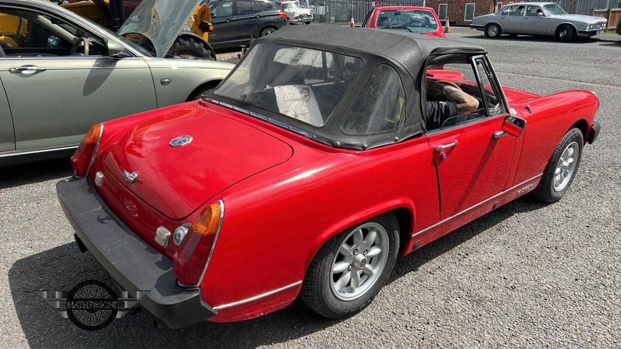 Lot 116 - 1976 MG MIDGET 1500