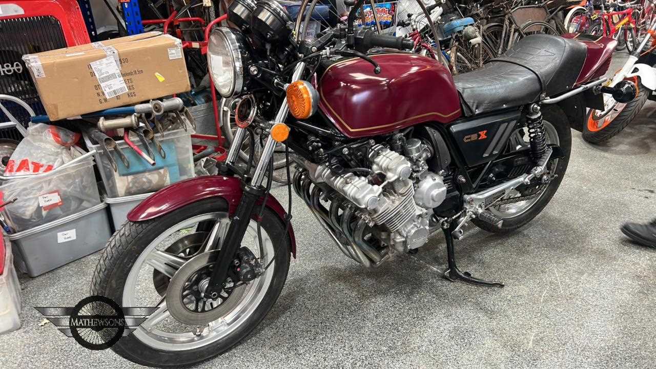 Lot 216 1981 Honda Cbx1000