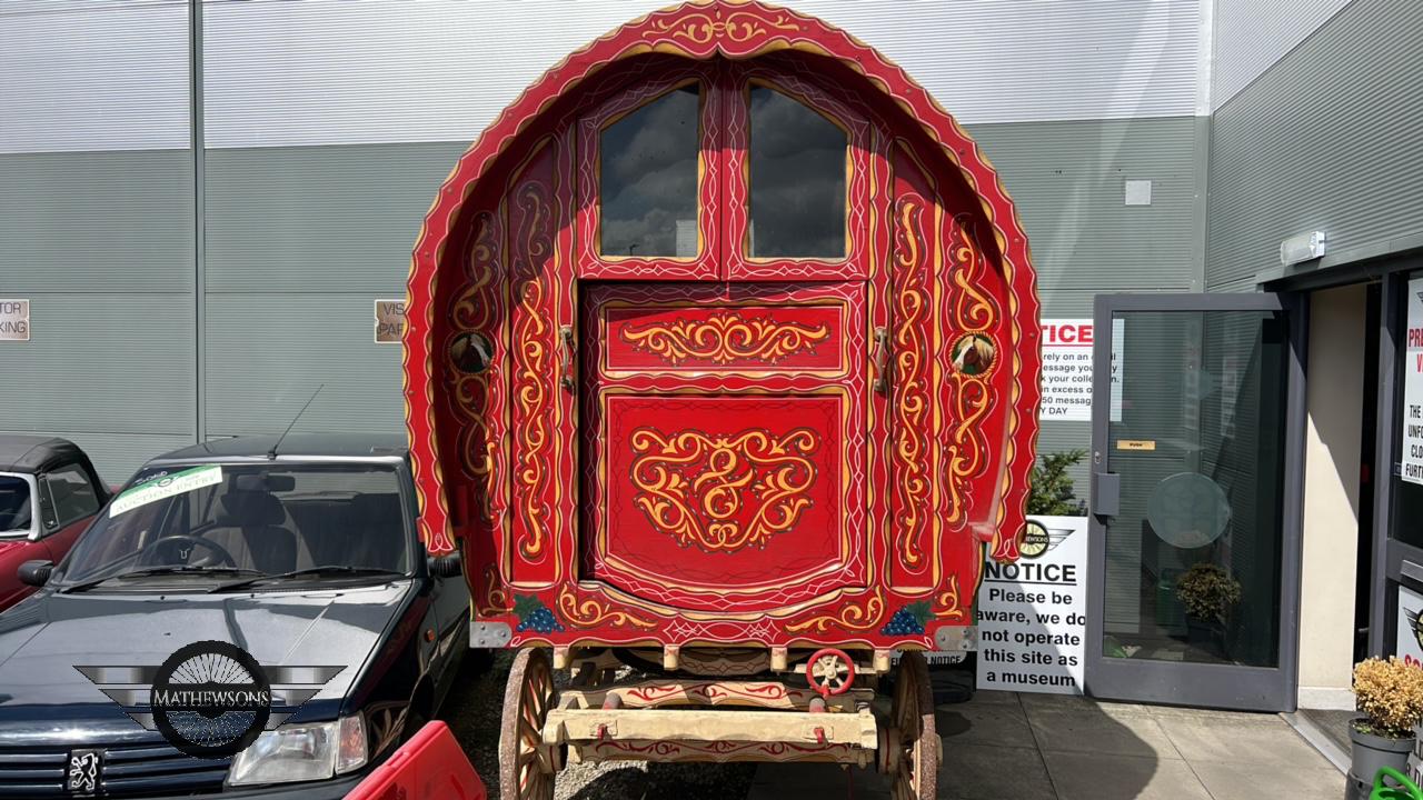 Lot 192 - BOW TOP GYPSY CARAVAN