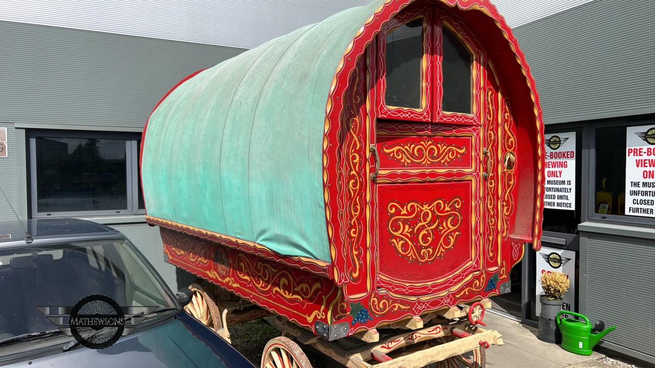 Lot 192 - BOW TOP GYPSY CARAVAN