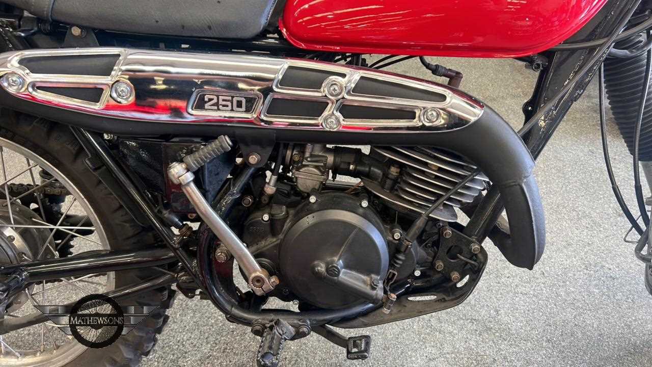 Lot 470 - 1977 SUZUKI TS250 A