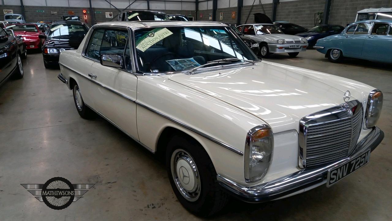 Lot 524 - 1973 MERCEDES 280 CE