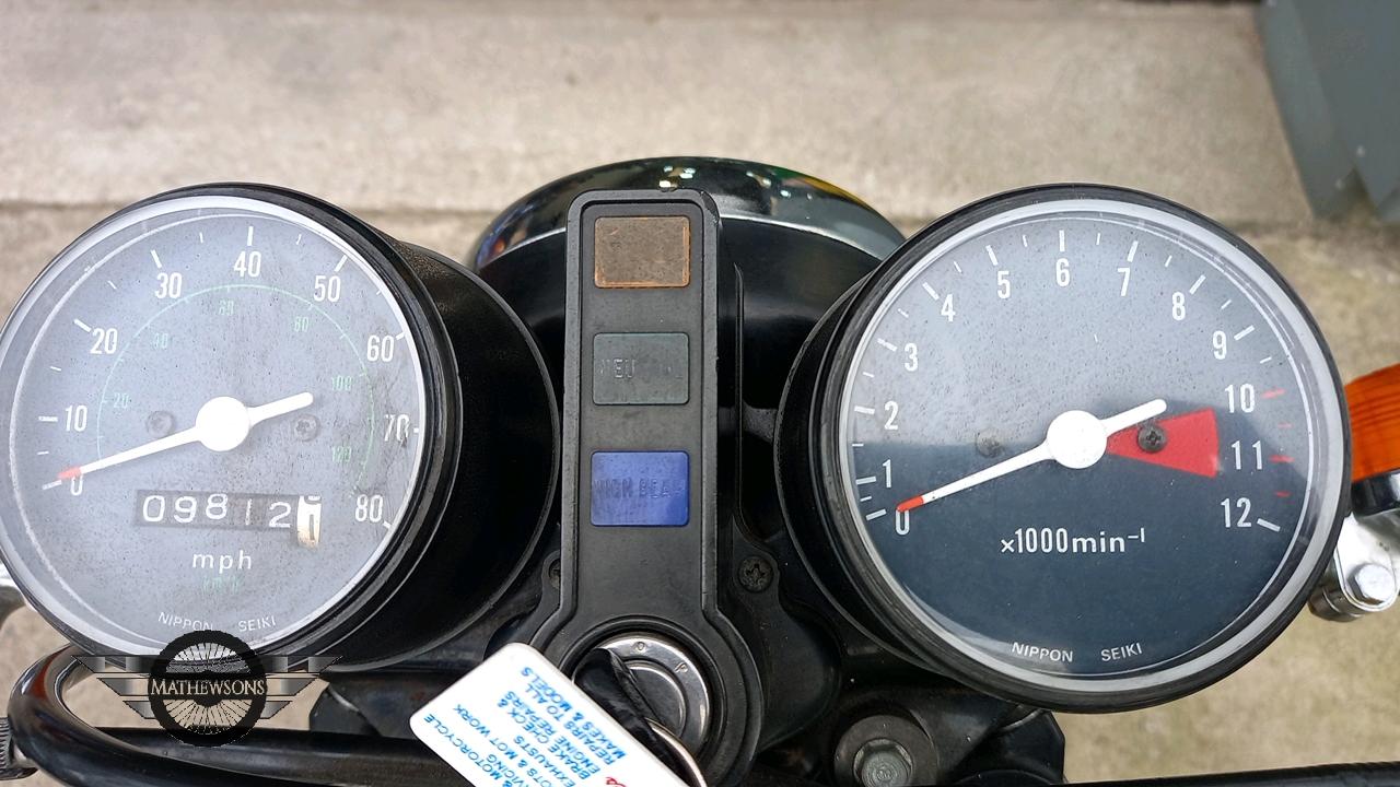 Lot 620 - 1982 HONDA CB100N