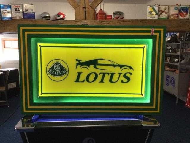 Lot 261 - LARGE ILLUMINATED LOTUS SIGN