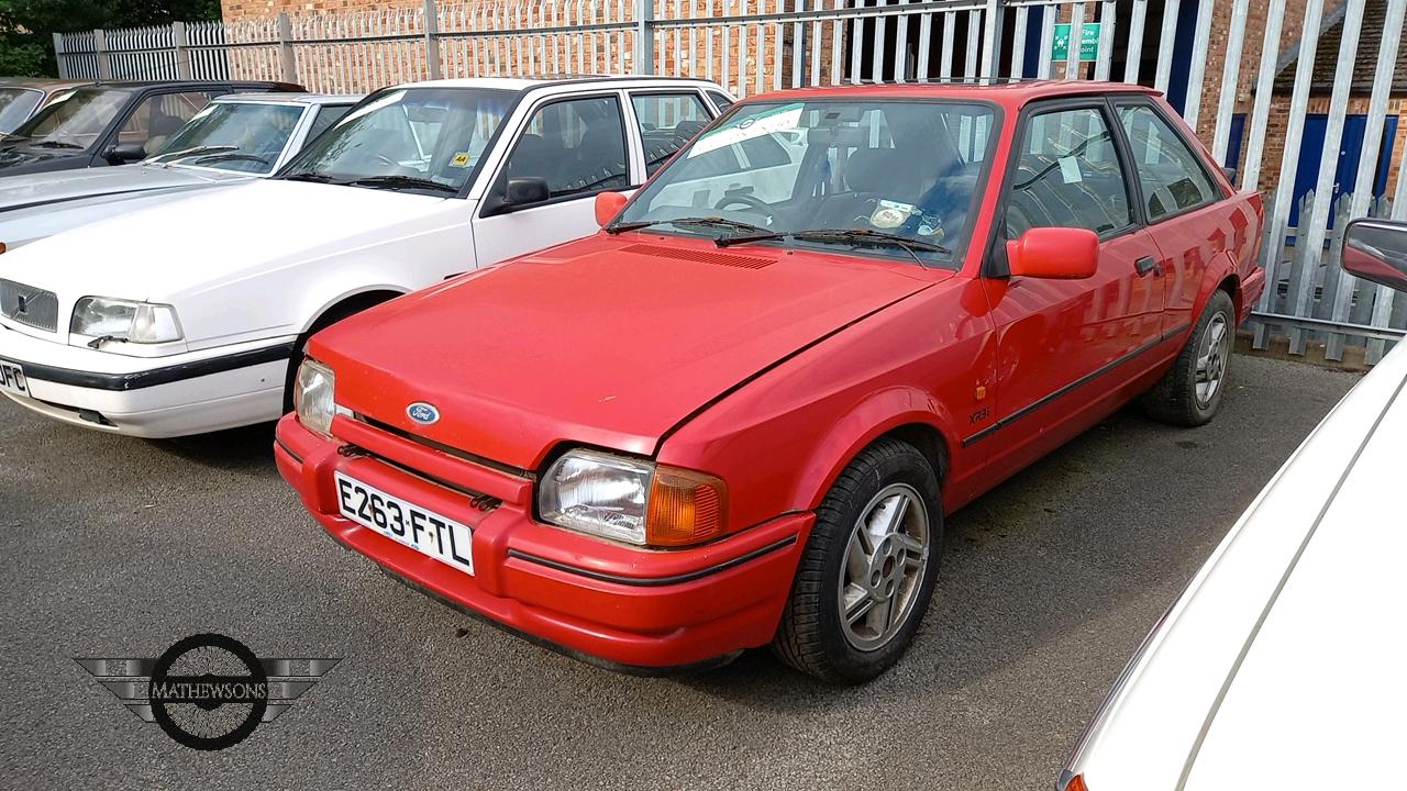 Lot 272 - 1988 FORD ESCORT XR3 INJ