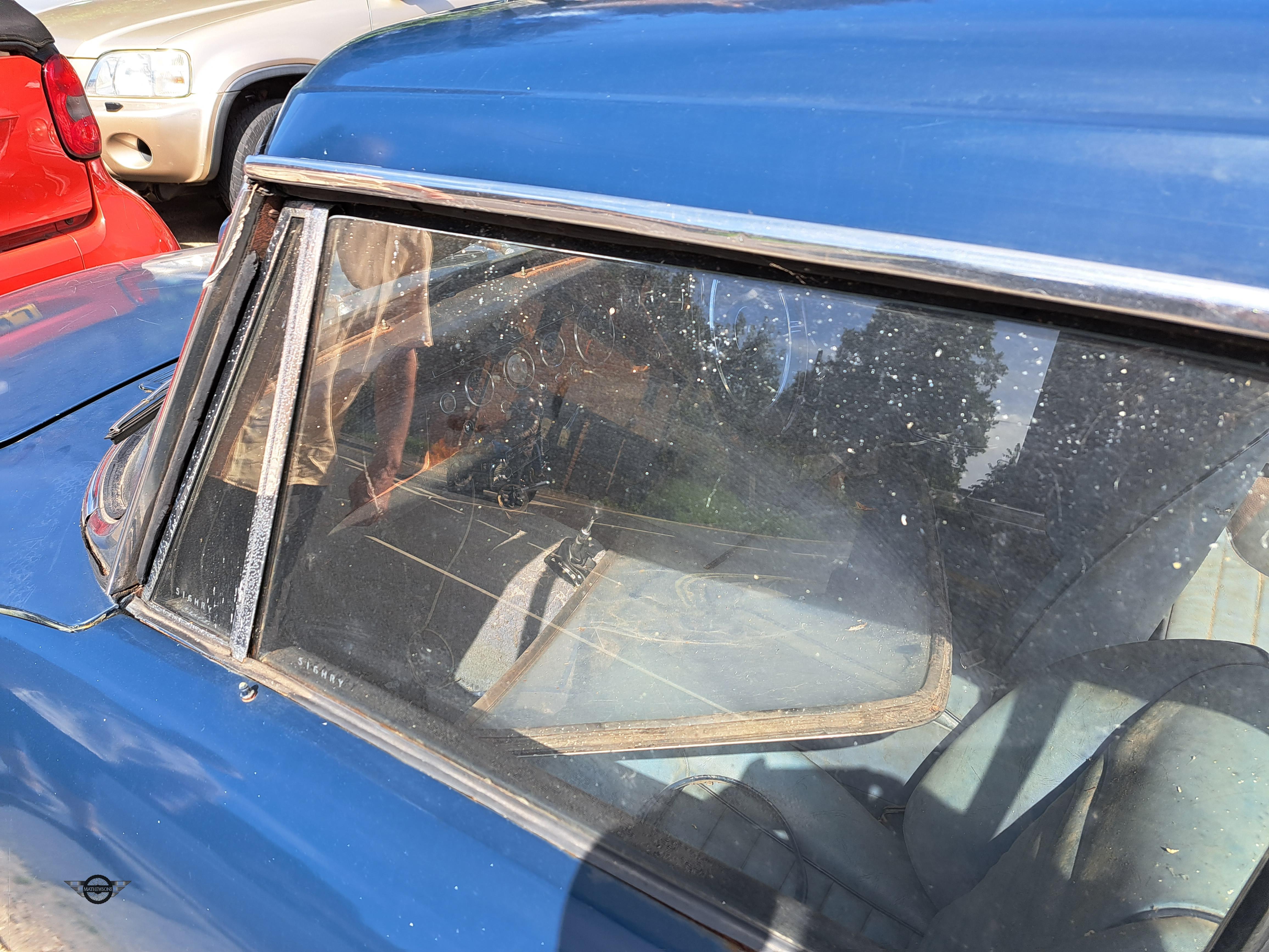 Lot 64 - 1964 SUNBEAM ALPINE