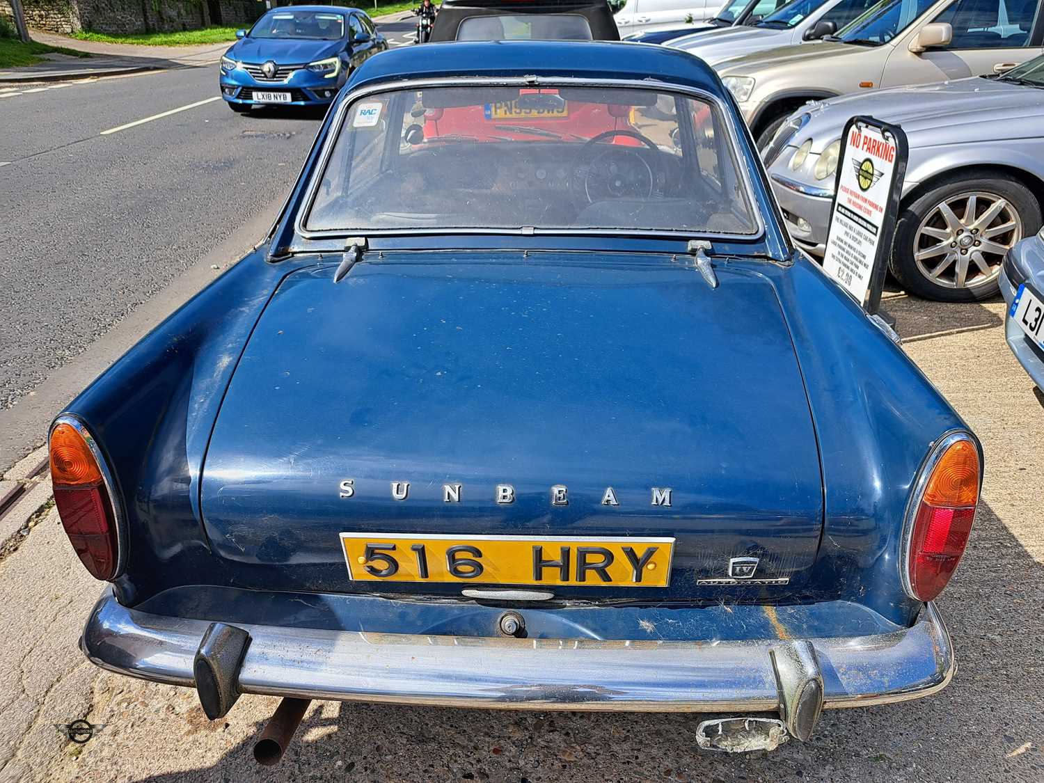 Lot 64 - 1964 SUNBEAM ALPINE