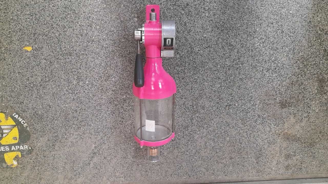 Lot 231 - PARAFFIN DISPENCER