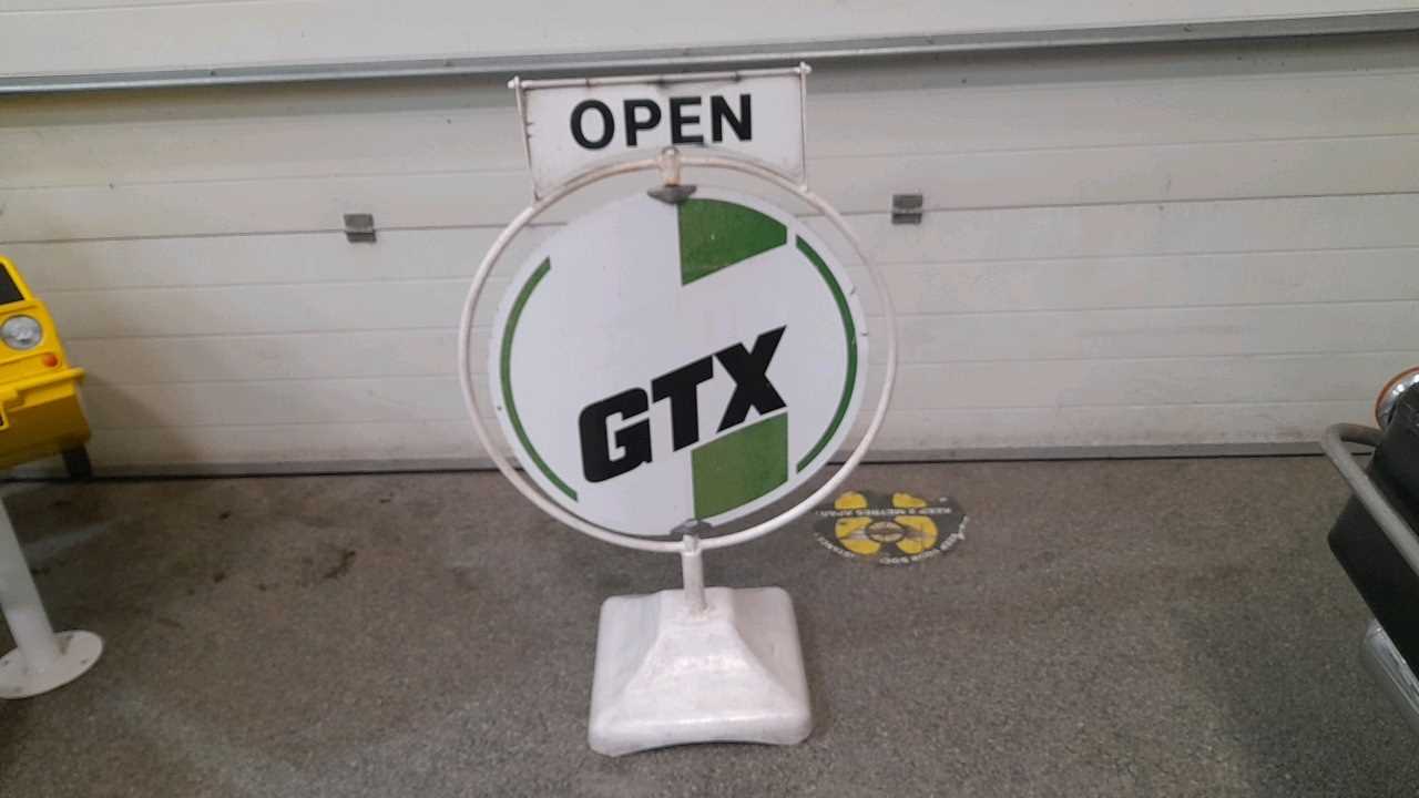 Lot 524 - GARAGE REVOLVING SIGNS 1X PLAIN 1X CASTROL