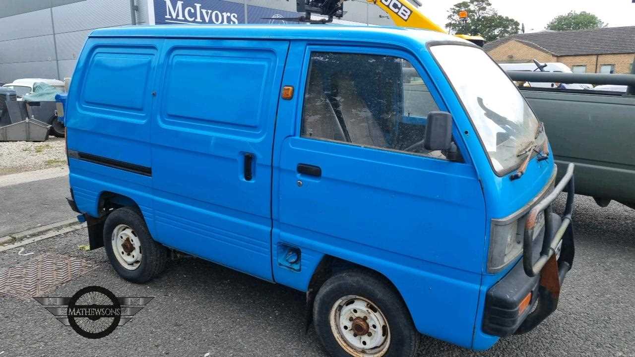 Lot 600 - 1987 BEDFORD RASCAL