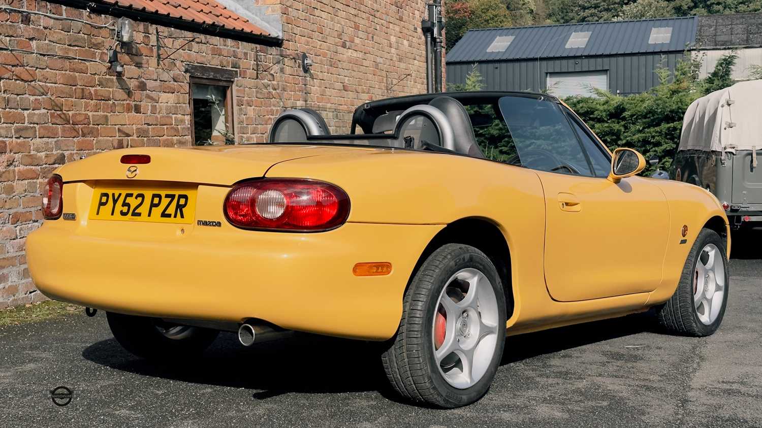 Lot 95 - 2002 MAZDA MX-5 ARIZONA