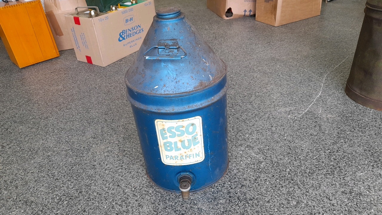 Lot 508 - 3X 5 GALLON CANS ESSO BLUE, CASTROL XXL