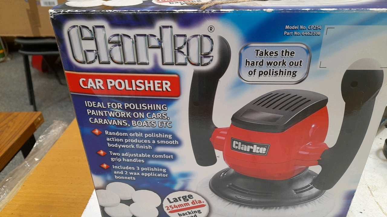Lot 461 - CLARKE CAR POLISHER AND ASSORTED PARTS